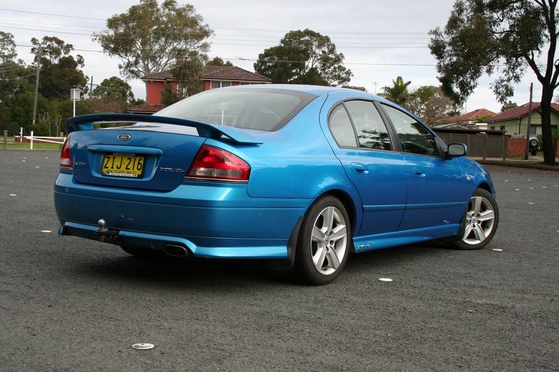 One Owner XR-6 With the lot!
