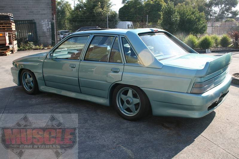 HDT Build 4000 - HDT VL DIRECTOR